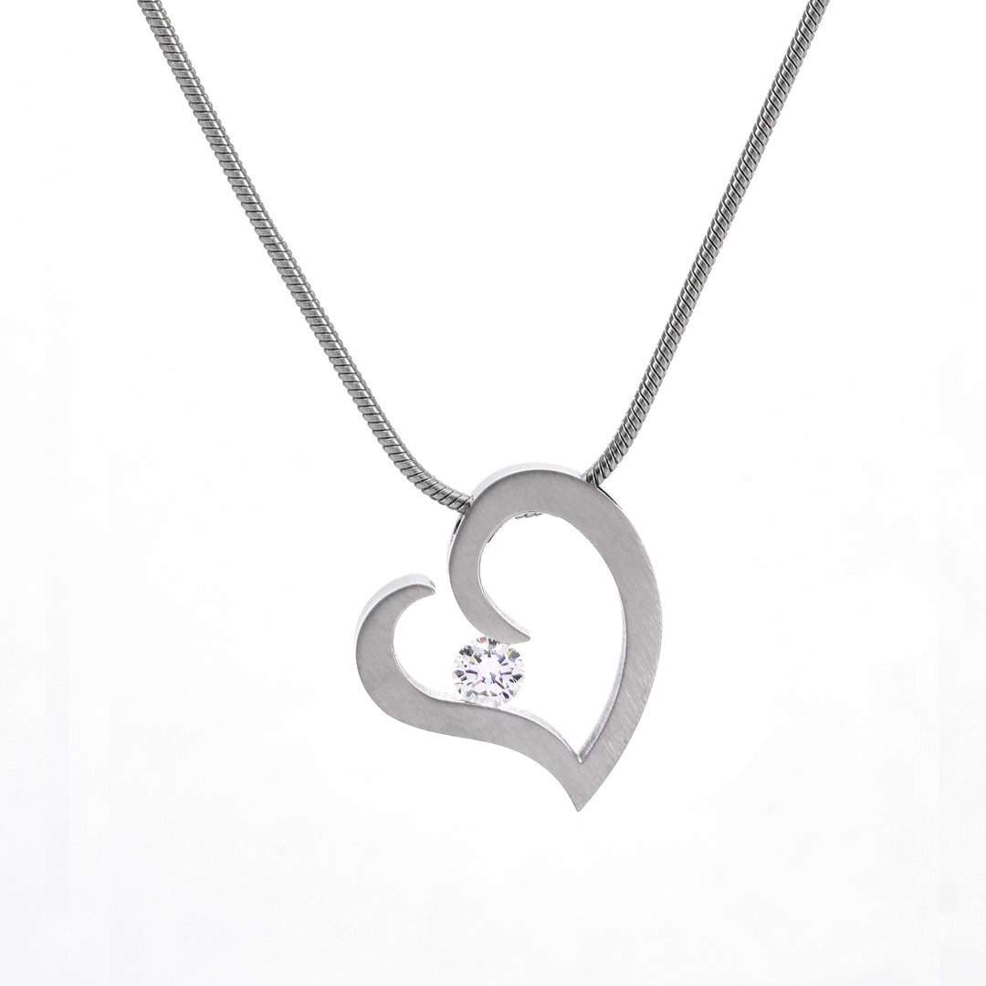 PT091W B.Tiff Steel Heart Pendant – B.Tiff New York (Retail)
